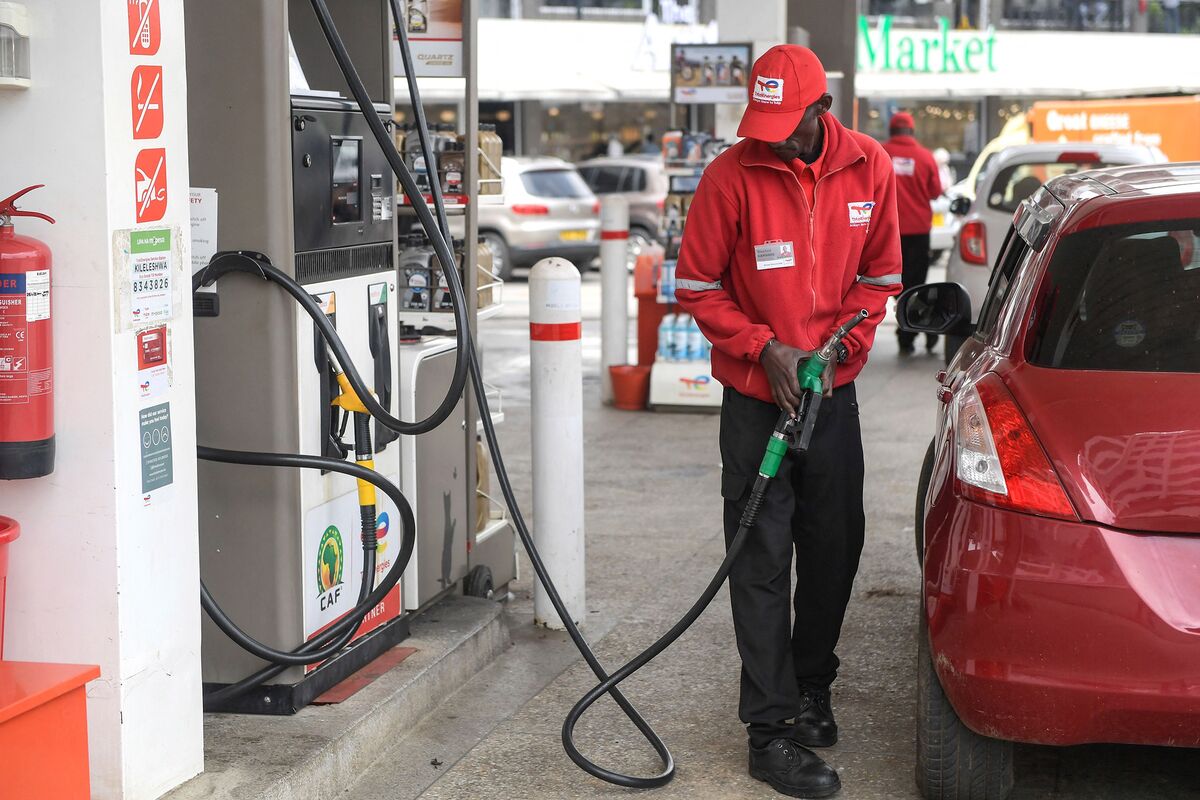 Fuel prices dipping in early Christmas gift to Kenyan motorists ...
