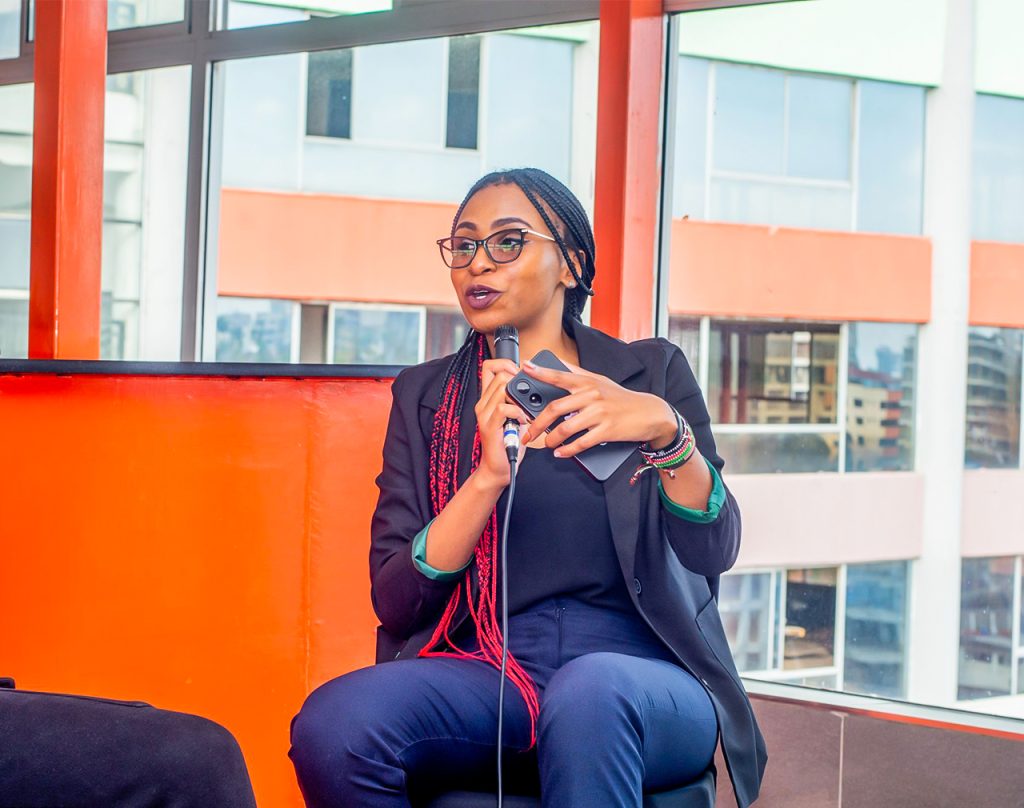 How women e-gaming pioneers are navigating Africa’s growing esports ...